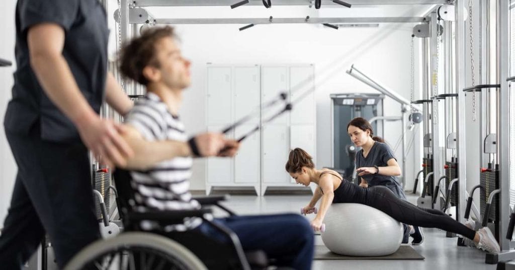 Common Gym Injuries and How Physical Therapy Helps